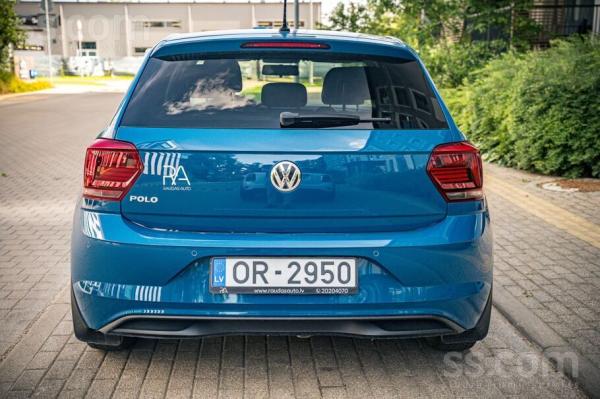 Zils Volkswagen Polo 2018 Rīga, ar dzinēja tilpumu 1.00 L un nobraukumu 86 tūkst. km par 8990 €, foto 5 vietnē AUTOMOTO.COM.LV
