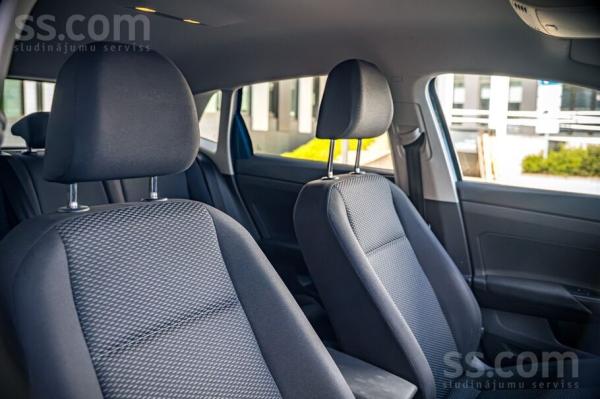 Zils Volkswagen Polo 2018 Rīga, ar dzinēja tilpumu 1.00 L un nobraukumu 86 tūkst. km par 8990 €, foto 9 vietnē AUTOMOTO.COM.LV