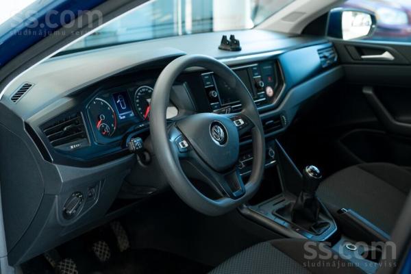 Blue Volkswagen Polo 2019 in Riga, with an engine capacity of 1.00 L and mileage of 145 thousand km for 8900 €, photo 3 on AUTOMOTO.COM.LV