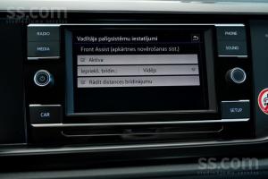 Zils Volkswagen Polo 2019 Rīga, ar dzinēja tilpumu 1.00 L un nobraukumu 145 tūkst. km par 8900 €, foto 20 vietnē AUTOMOTO.COM.LV
