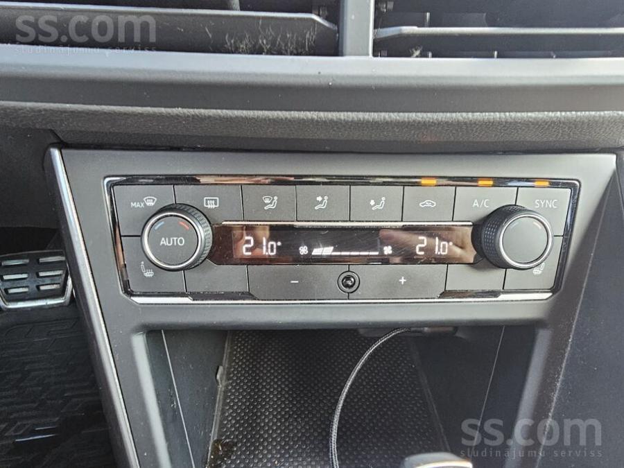 Zils Volkswagen Polo 2019 Jelgava, ar dzinēja tilpumu 2.00 L un nobraukumu 92 tūkst. km par 18500 €, foto 15 vietnē AUTOMOTO.COM.LV