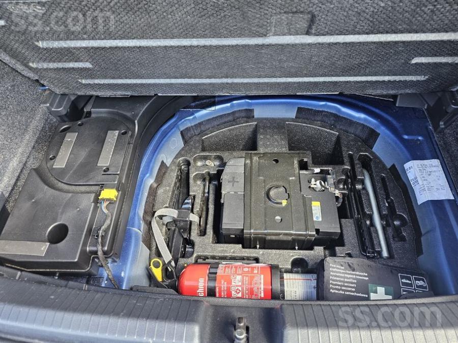 Zils Volkswagen Polo 2019 Jelgava, ar dzinēja tilpumu 2.00 L un nobraukumu 92 tūkst. km par 18500 €, foto 21 vietnē AUTOMOTO.COM.LV