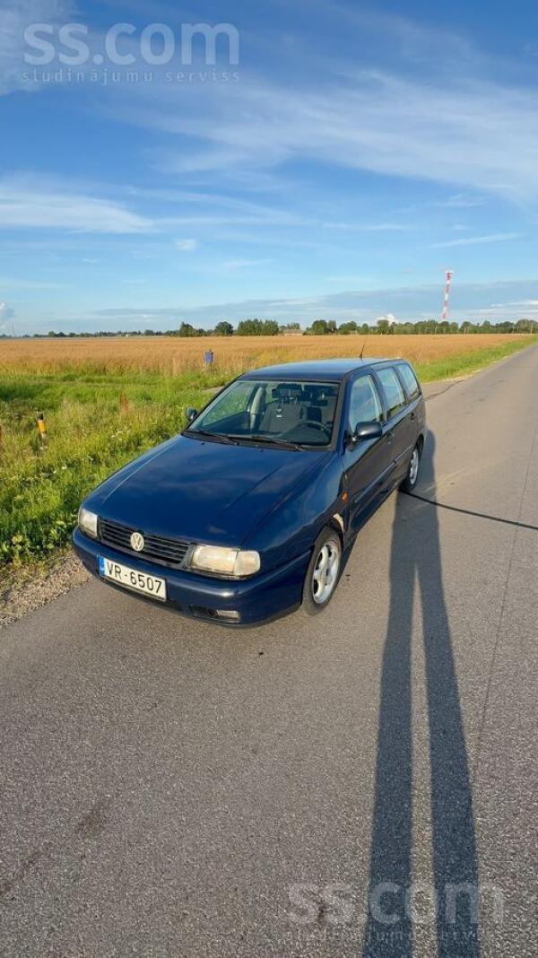 Blue Volkswagen Polo 1998 in Bauska, with an engine capacity of 1.40 L and mileage of 267 thousand km for 800 €, photo 2 on AUTOMOTO.COM.LV