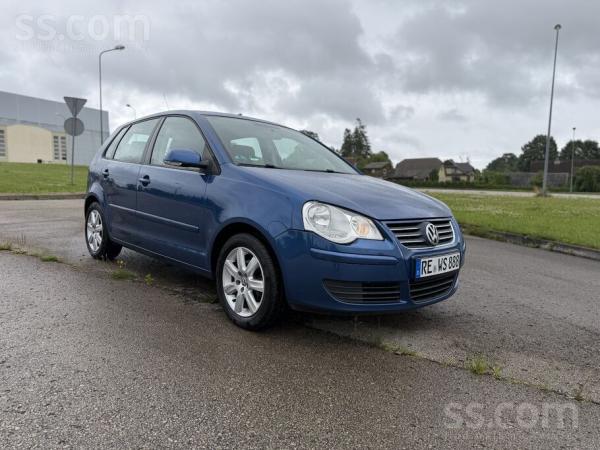 Blue Volkswagen Polo 2006 in Ludza, with an engine capacity of 1.40 L and mileage of 228 thousand km for 2250 €, photo 6 on AUTOMOTO.COM.LV