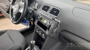 Blue Volkswagen Polo 2009 in Riga, with an engine capacity of 1.40 L and mileage of 140 thousand km for 4000 €, photo 16 on AUTOMOTO.COM.LV