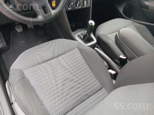 Blue Volkswagen Polo 2009 in Riga, with an engine capacity of 1.40 L and mileage of 140 thousand km for 4000 €, photo 27 on AUTOMOTO.COM.LV