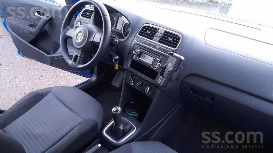 Blue Volkswagen Polo 2009 in Riga, with an engine capacity of 1.40 L and mileage of 140 thousand km for 4000 €, photo 30 on AUTOMOTO.COM.LV