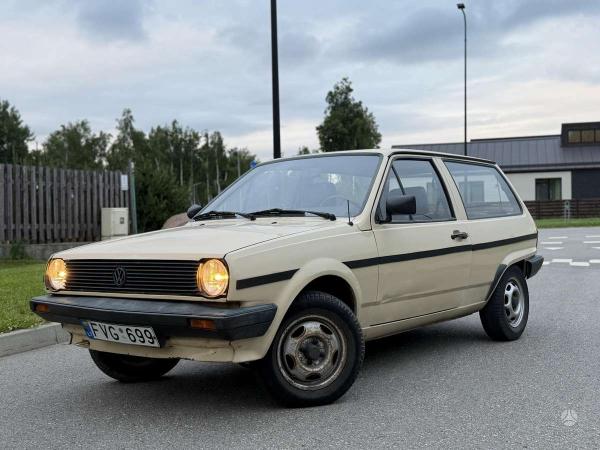 Brūns Volkswagen Polo 1986 Viļņa, ar dzinēja tilpumu 1.04 L un nobraukumu 73 tūkst. km par 1750 €, foto 2 vietnē AUTOMOTO.COM.LV