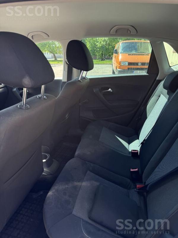 Brūns Volkswagen Polo 2011 Liepāja, ar dzinēja tilpumu 1.60 L un nobraukumu 327 tūkst. km par 3000 €, foto 9 vietnē AUTOMOTO.COM.LV