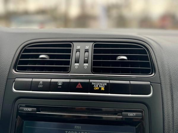 Brūns Volkswagen Polo 2013 Rīga, ar dzinēja tilpumu 1.60 L un nobraukumu 257 tūkst. km par 5350 €, foto 3 vietnē AUTOMOTO.COM.LV