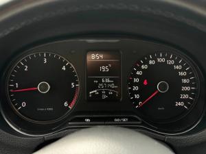 Brown Volkswagen Polo 2013 in Riga, with an engine capacity of 1.60 L and mileage of 257 thousand km for 5350 €, photo 17 on AUTOMOTO.COM.LV