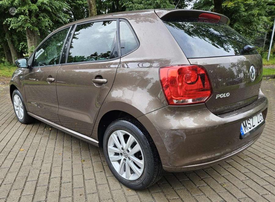 Brūns Volkswagen Polo 2013 Viļņa, ar dzinēja tilpumu 1.20 L un nobraukumu 201 tūkst. km par 3700 €, foto 5 vietnē AUTOMOTO.COM.LV