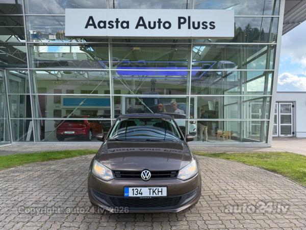 Brown Volkswagen Polo 2013 in Tartu, with an engine capacity of 1.40 L and mileage of 136 thousand km for 4900 €, photo 3 on AUTOMOTO.COM.LV