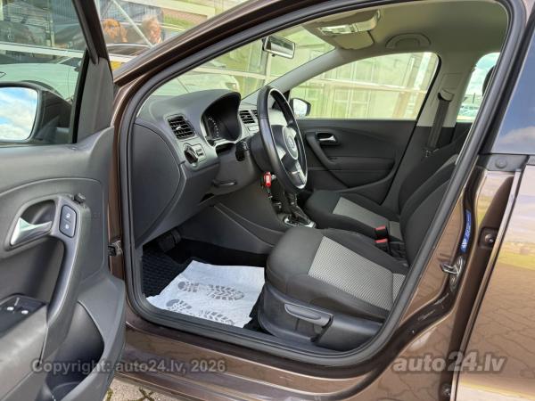 Brown Volkswagen Polo 2013 in Tartu, with an engine capacity of 1.40 L and mileage of 136 thousand km for 4900 €, photo 8 on AUTOMOTO.COM.LV