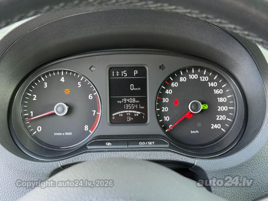 Brown Volkswagen Polo 2013 in Tartu, with an engine capacity of 1.40 L and mileage of 136 thousand km for 4900 €, photo 15 on AUTOMOTO.COM.LV