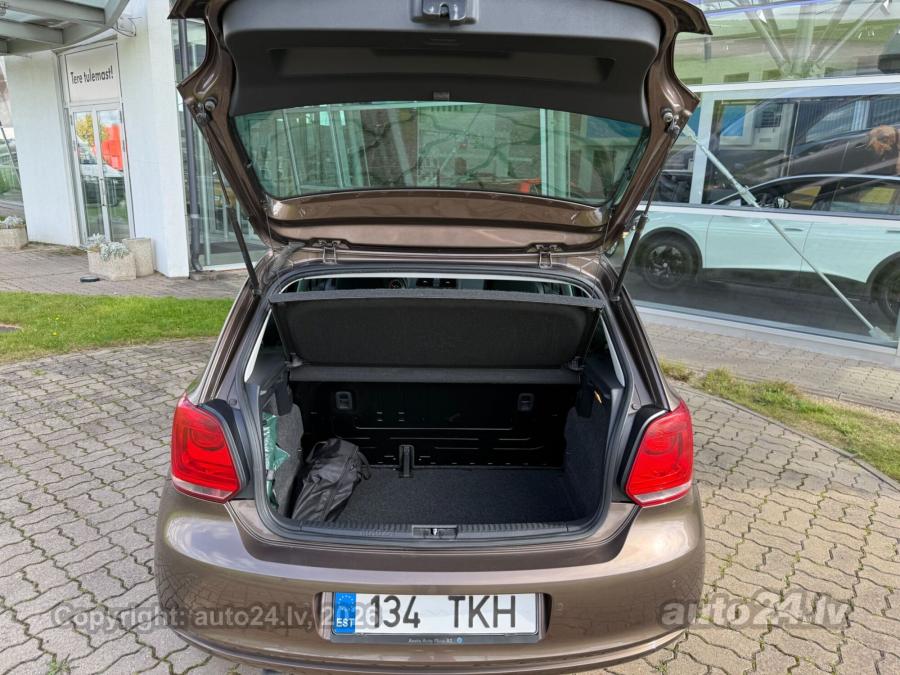 Brown Volkswagen Polo 2013 in Tartu, with an engine capacity of 1.40 L and mileage of 136 thousand km for 4900 €, photo 18 on AUTOMOTO.COM.LV