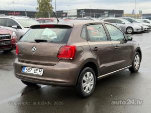 Brown Volkswagen Polo 2014 in Tallinn, with an engine capacity of 1.20 L and mileage of 110 thousand km for 4990 €, photo 3 on AUTOMOTO.COM.LV
