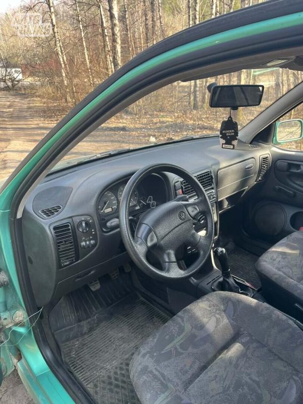 Zaļš Volkswagen Polo 1995 Viļņa, ar dzinēja tilpumu 1.10 L un nobraukumu 195 tūkst. km par 1150 €, foto 8 vietnē AUTOMOTO.COM.LV