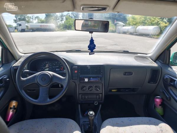 Green Volkswagen Polo 1996 in Jonava, with an engine capacity of 1.00 L and mileage of 118 thousand km for 500 €, photo 9 on AUTOMOTO.COM.LV