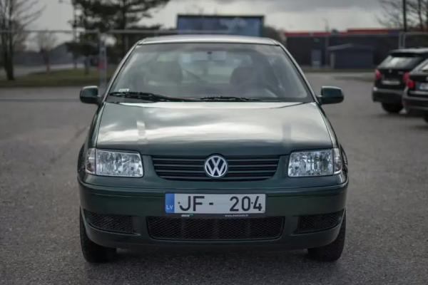 Zaļš Volkswagen Polo 2000 Liepāja, ar dzinēja tilpumu 1.40 L un nobraukumu 283 tūkst. km par 1150 €, foto 6 vietnē AUTOMOTO.COM.LV