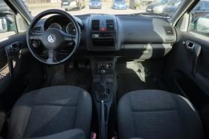 Zaļš Volkswagen Polo 2000 Liepāja, ar dzinēja tilpumu 1.40 L un nobraukumu 283 tūkst. km par 1150 €, foto 8 vietnē AUTOMOTO.COM.LV
