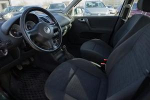 Zaļš Volkswagen Polo 2000 Liepāja, ar dzinēja tilpumu 1.40 L un nobraukumu 283 tūkst. km par 1150 €, foto 9 vietnē AUTOMOTO.COM.LV