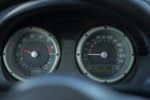 Zaļš Volkswagen Polo 2000 Liepāja, ar dzinēja tilpumu 1.40 L un nobraukumu 283 tūkst. km par 1150 €, foto 13 vietnē AUTOMOTO.COM.LV