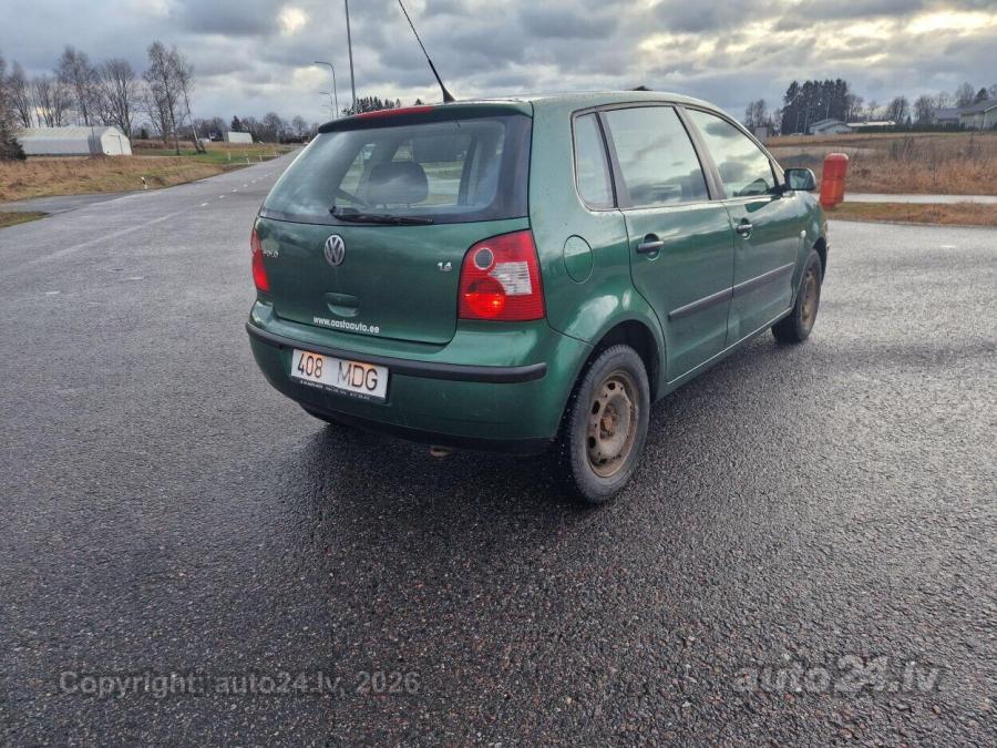Zaļš Volkswagen Polo 2002 Surejani, ar dzinēja tilpumu 1.40 L un nobraukumu 263 tūkst. km par 1700 €, foto 4 vietnē AUTOMOTO.COM.LV