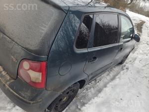 Zaļš Volkswagen Polo 2002 Rēzekne, ar dzinēja tilpumu 1.40 L un nobraukumu 401 tūkst. km par 350 €, foto 5 vietnē AUTOMOTO.COM.LV