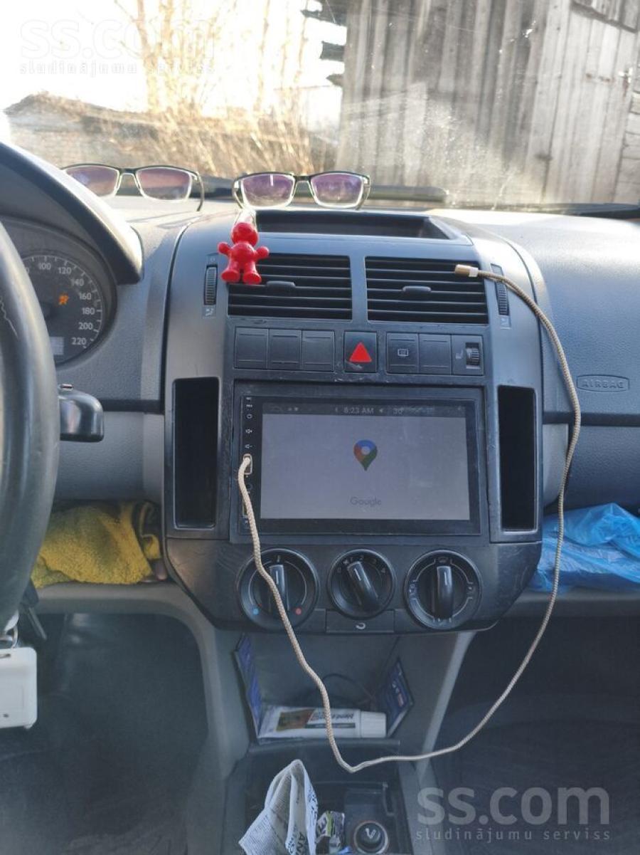 Zaļš Volkswagen Polo 2004 Rīga, ar dzinēja tilpumu 1.90 L un nobraukumu 265 tūkst. km par 1500 €, foto 5 vietnē AUTOMOTO.COM.LV