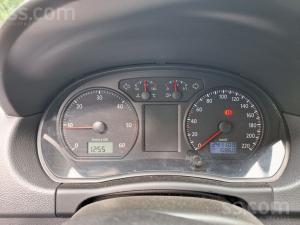 Zaļš Volkswagen Polo 2006 Rēzekne, ar dzinēja tilpumu 1.90 L un nobraukumu 241 tūkst. km par 1950 €, foto 6 vietnē AUTOMOTO.COM.LV