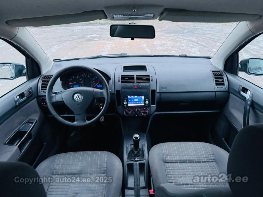 Zaļš Volkswagen Polo 2007 Tallina, ar dzinēja tilpumu 1.20 L un nobraukumu 193 tūkst. km par 1790 €, foto 7 vietnē AUTOMOTO.COM.LV