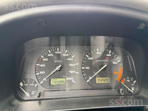 Green Volkswagen Polo 1999 in Riga, with an engine capacity of 1.60 L and mileage of 0 thousand km for 1700 €, photo 5 on AUTOMOTO.COM.LV