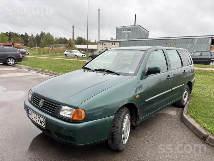 Zaļš Volkswagen Polo 1999 Gulbene, ar dzinēja tilpumu 1.70 L un nobraukumu 300 tūkst. km par 900 €, foto 1 vietnē AUTOMOTO.COM.LV