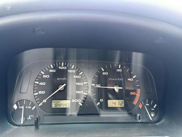 Green Volkswagen Polo 1999 in Vilnius, with an engine capacity of 1.90 L and mileage of 186 thousand km for 1450 €, photo 8 on AUTOMOTO.COM.LV