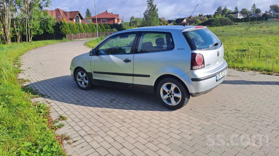 Pelēks Volkswagen Polo 2006 Rīga, ar dzinēja tilpumu 1.40 L un nobraukumu 323 tūkst. km par 1500 €, foto 1 vietnē AUTOMOTO.COM.LV