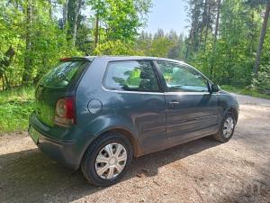 Grey Volkswagen Polo 2007 in Jelgava, with an engine capacity of 1.40 L and mileage of 288 thousand km for 5450 €, photo 4 on AUTOMOTO.COM.LV