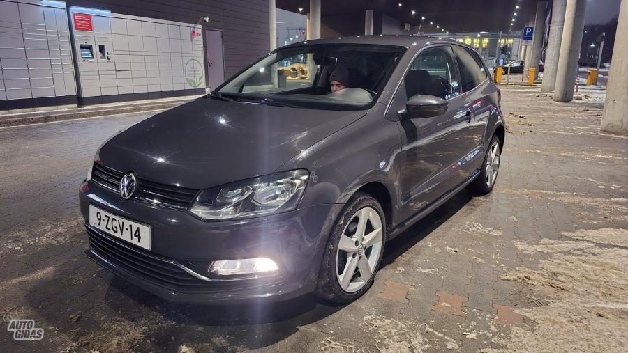 Grey Volkswagen Polo 2015 in Vilnius, with an engine capacity of 1.40 L and mileage of 297 thousand km for 5699 €, photo 8 on AUTOMOTO.COM.LV