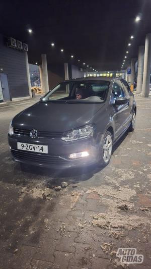 Grey Volkswagen Polo 2015 in Vilnius, with an engine capacity of 1.40 L and mileage of 297 thousand km for 5699 €, photo 11 on AUTOMOTO.COM.LV
