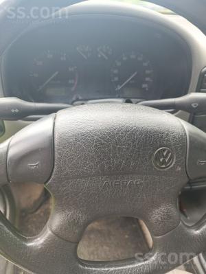 Grey Volkswagen Polo 1999 in Cesis, with an engine capacity of 1.40 L and mileage of 233 thousand km for 550 €, photo 4 on AUTOMOTO.COM.LV