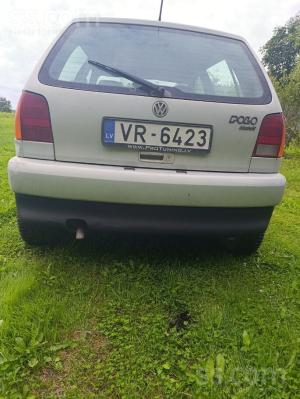 Grey Volkswagen Polo 1999 in Cesis, with an engine capacity of 1.40 L and mileage of 233 thousand km for 550 €, photo 9 on AUTOMOTO.COM.LV