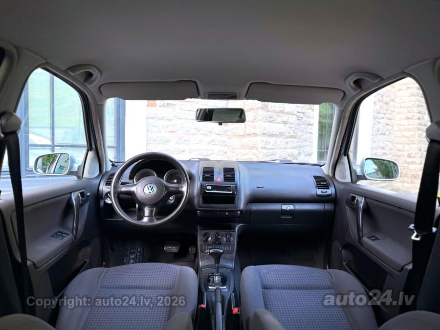Серый Фольксваген Поло 2001 в Таллин, объемом двигателя 1.40 л и пробегом 198 тыс. км за 1399 €, фото 12 на AUTOMOTO.COM.LV