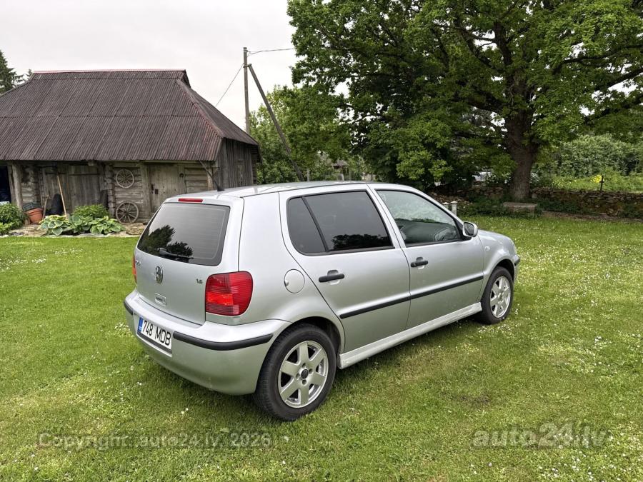Grey Volkswagen Polo 2001 in Tallinn, with an engine capacity of 1.40 L and mileage of 197 thousand km for 900 €, photo 6 on AUTOMOTO.COM.LV