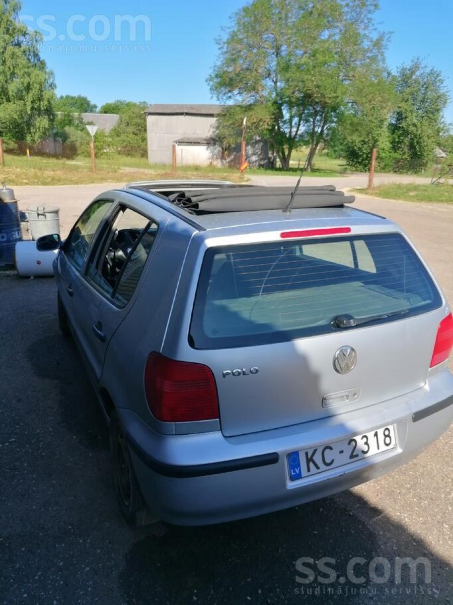Grey Volkswagen Polo 2001 in Ventspils, with an engine capacity of 1.40 L and mileage of 210 thousand km for 600 €, photo 1 on AUTOMOTO.COM.LV