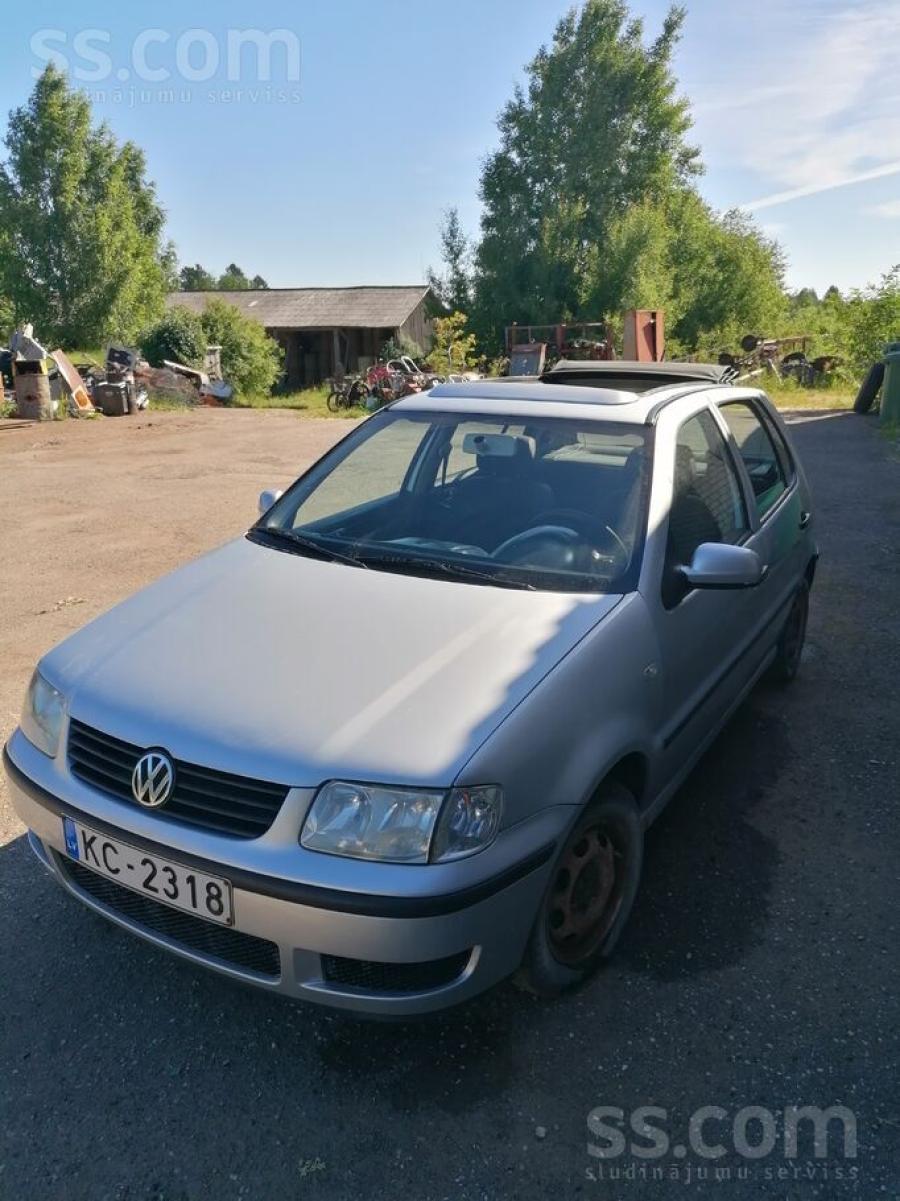 Grey Volkswagen Polo 2001 in Ventspils, with an engine capacity of 1.40 L and mileage of 210 thousand km for 600 €, photo 5 on AUTOMOTO.COM.LV