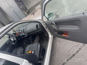 Pelēks Volkswagen Polo 2001 Liepāja, ar dzinēja tilpumu 1.40 L un nobraukumu 303 tūkst. km par 700 €, foto 6 vietnē AUTOMOTO.COM.LV