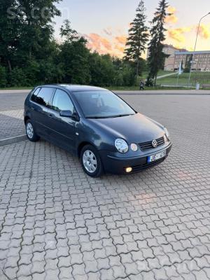 Grey Volkswagen Polo 2002 in Saldus, with an engine capacity of 1.90 L and mileage of 247 thousand km for 1555 €, photo 4 on AUTOMOTO.COM.LV