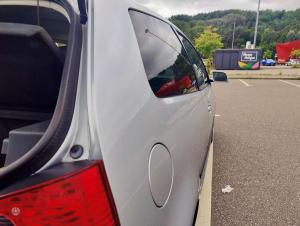 Grey Volkswagen Polo 2002 in Vilnius, with an engine capacity of 1.40 L and mileage of 205 thousand km for 950 €, photo 9 on AUTOMOTO.COM.LV