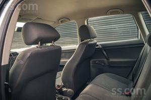 Grey Volkswagen Polo 2002 in Riga, with an engine capacity of 1.20 L and mileage of 142 thousand km for 990 €, photo 13 on AUTOMOTO.COM.LV