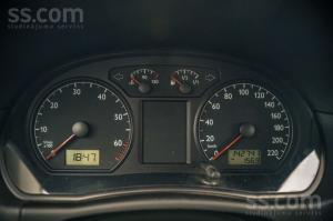 Grey Volkswagen Polo 2002 in Riga, with an engine capacity of 1.20 L and mileage of 142 thousand km for 990 €, photo 15 on AUTOMOTO.COM.LV